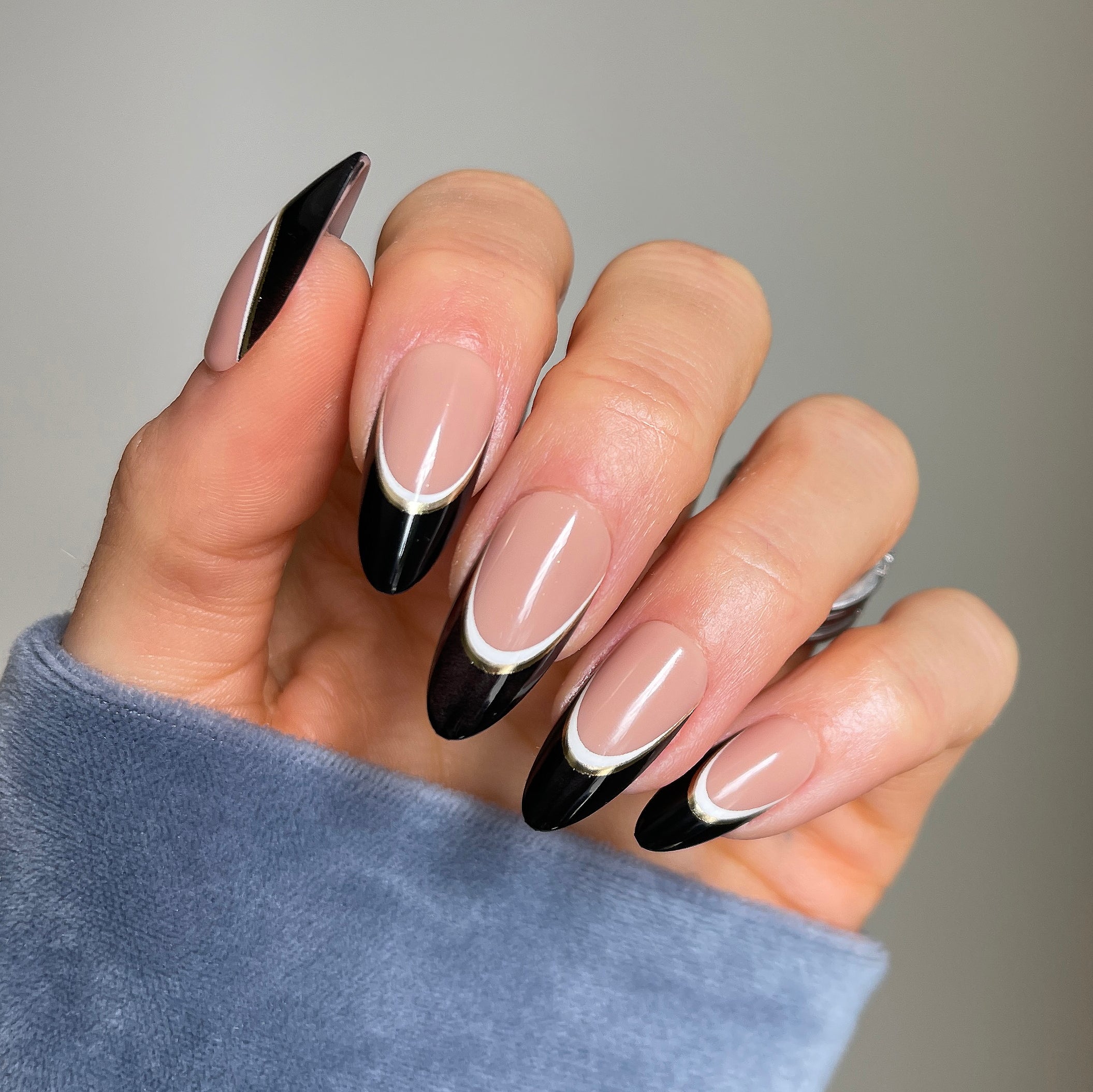 Jet Setter Almond Press On Nails | The Nailest